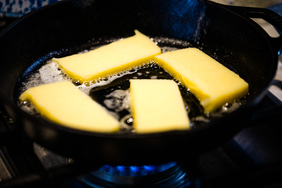 Fried Cornmeal Mush (Amish-Style Midwest Favorite)