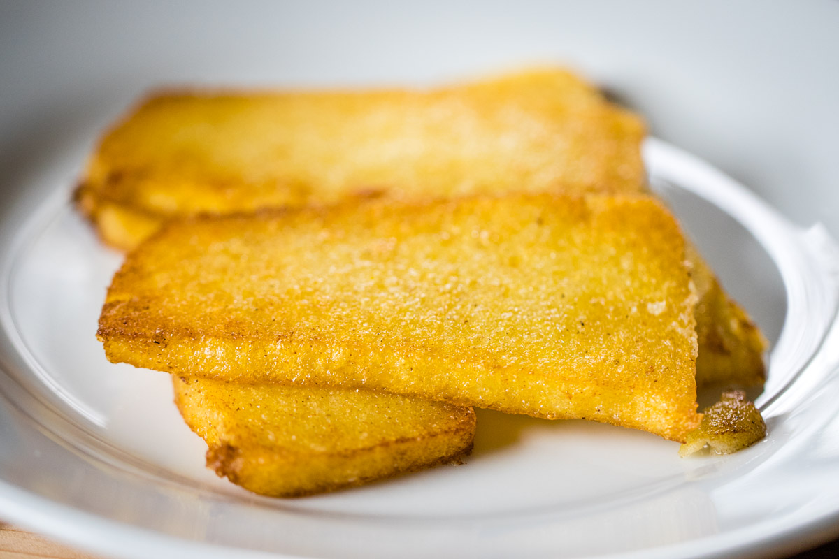 Fried Cornmeal Mush (Amish-Style Midwest Favorite)
