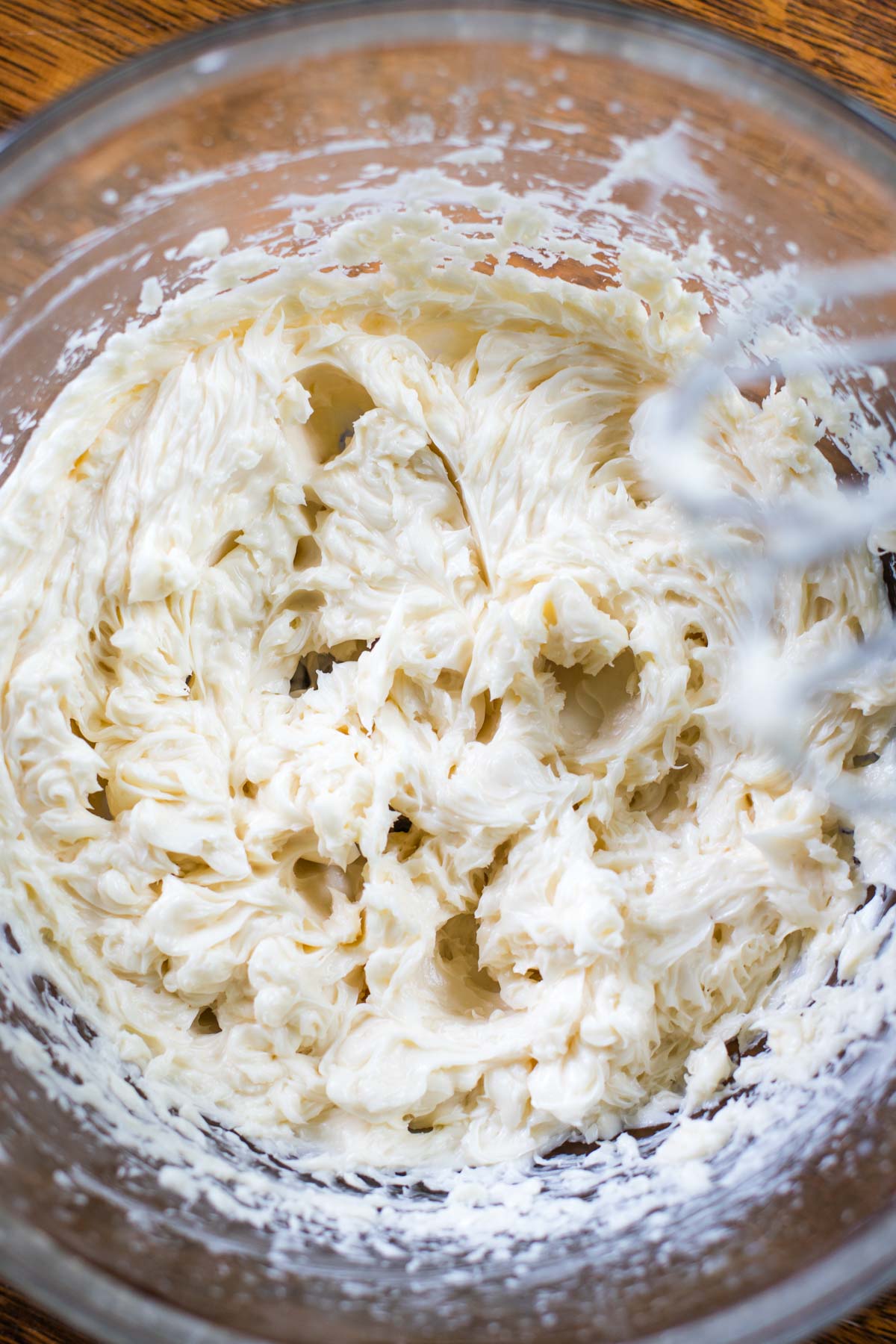 Vanilla Frosting Recipe (Classic Buttercream Frosting!)