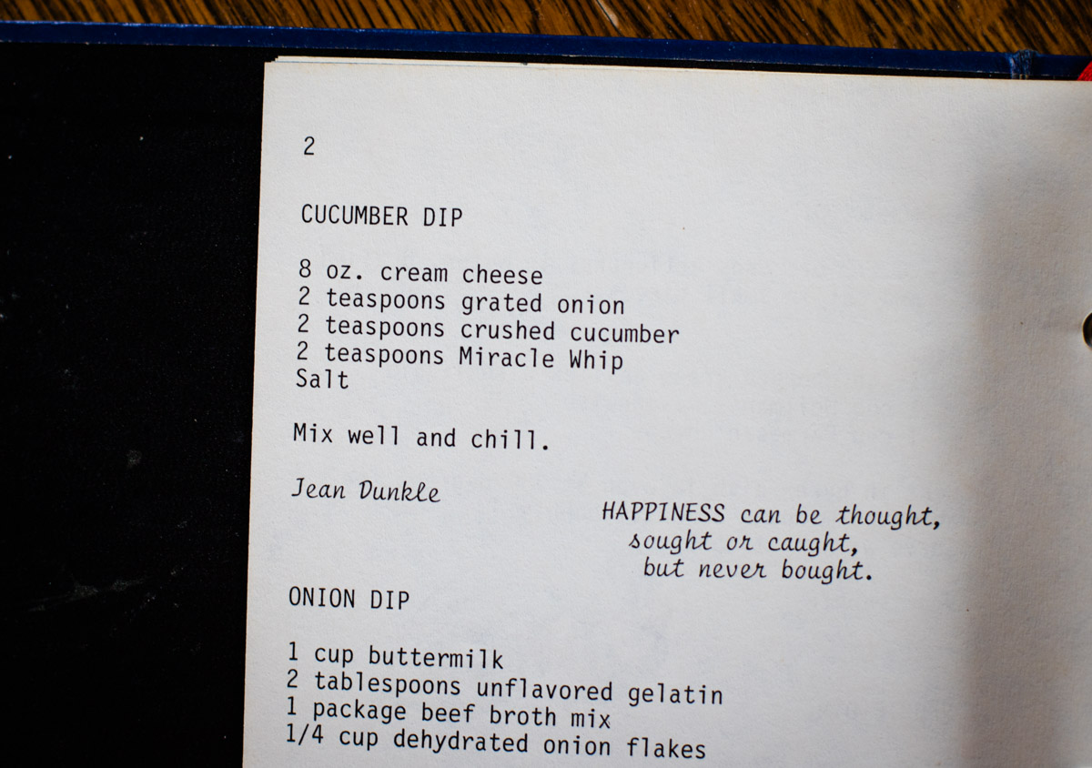 Easy Cucumber Dip (Fresh Cucumber Flavor!)